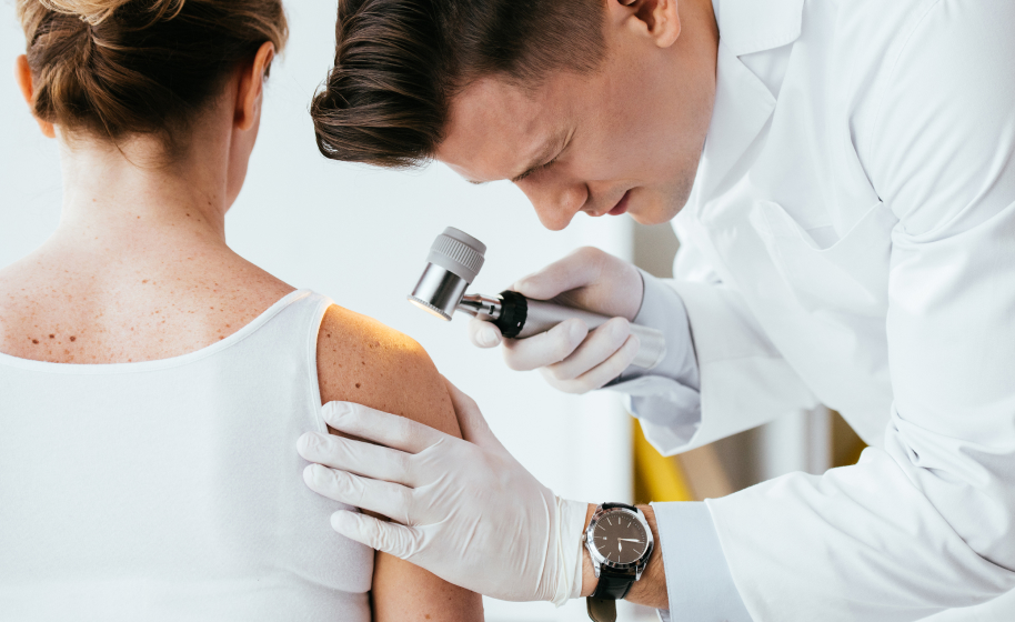 What Does A Dermatologist Do Typical Day Conditions Treated 